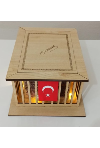 Hecatoys Işıklı Ahşap Anıtkabir Maketi