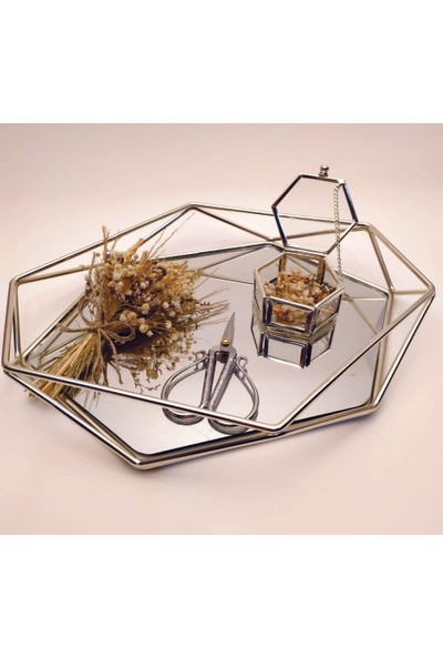 Naciden Gümüş Prizma Söz Nişan Tepsisi Naciden Gümüş Prizma Söz Nişan Tepsisi