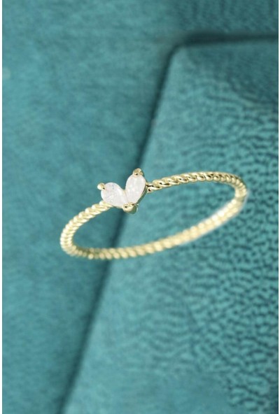 Melodi 14K Rose Gold Kaplama Minimal Kalp Şeklinde Damla Yüzük Melodi 14K Rose Gold Kaplama Minimal Kalp Şeklinde Damla Yüzük