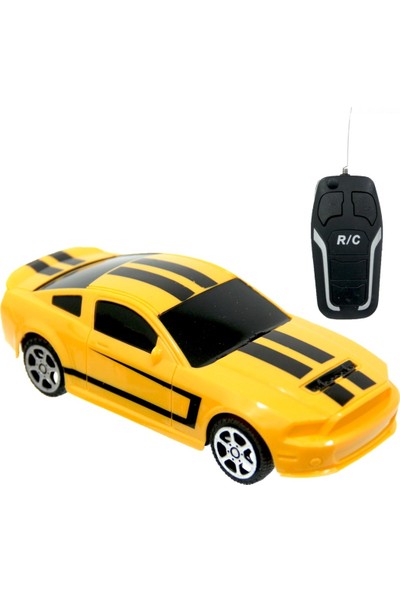 Mega 1:24 Racing 181 Kumandalı Yarım Fonksiyon Araba Mega 1:24 Racing 181 Kumandalı Yarım Fonksiyon Araba