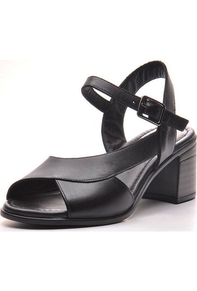 Bulldozer 211613 Kadın Sandalet Siyah