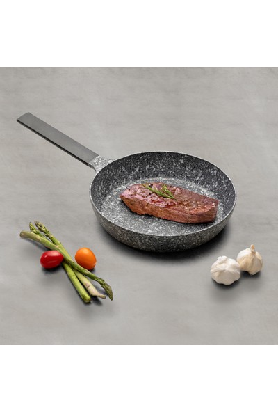 Emsan Perge Döküm 28 cm Tava Emsan Perge Döküm 28 cm Tava