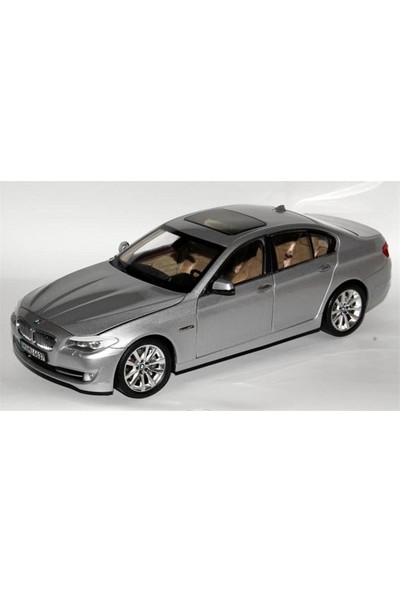 Welly 1/24 Ölçek Bmw 535I Model Araba