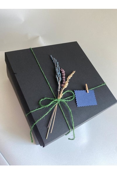 Kürkçü Dükkanı Özel Konsept El Yapımı Hediyelik Kutu Çiçekli Doğal Naturel Siyah