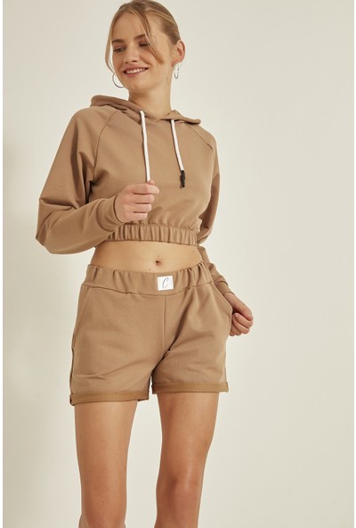 C&City 702 Kadın Paçası Katlamalı Şort Sütlü Kahve