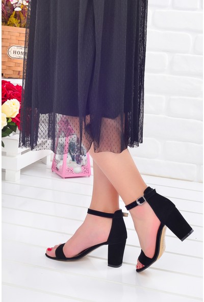 Ayka Trend Bsm 62-7 Siyah Süet 7 cm Topuk Kadın Sandalet Ayakkabı Ayka Trend Bsm 62-7 Siyah Süet 7 cm Topuk Kadın Sandalet Ayakkabı