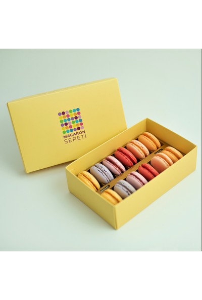 Macaron Sepeti Meyve Şöleni Kutusu 12'li Macaron Sepeti Meyve Şöleni Kutusu 12'li