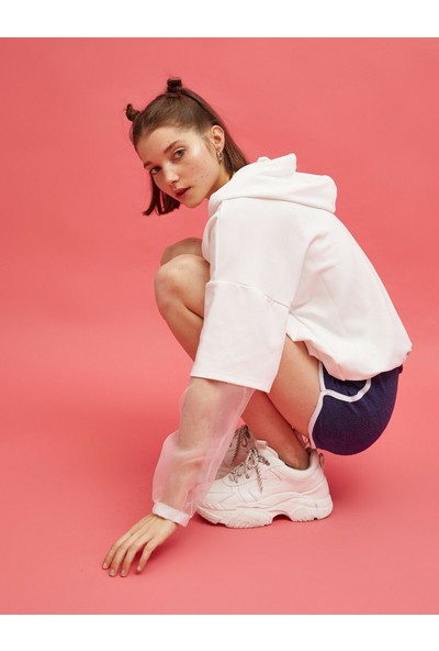 Koton Kadın Pamuklu Şerit Detaylı Havlu Şort