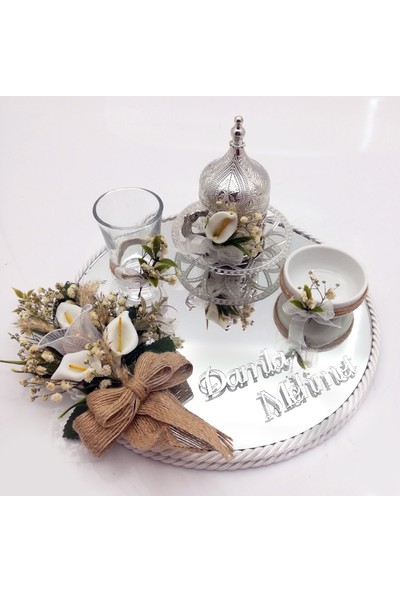 LORA DAVET Damat Kahve Fincan TEPSISI BEYAZ 53108 LORA DAVET Damat Kahve Fincan TEPSISI BEYAZ 53108