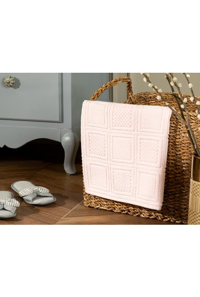 Madame Coco Noemine Ayak Havlusu - Pembe - 50x80 cm