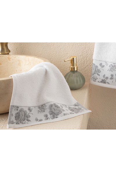 English Home Rose Belle Bordürlü El Havlusu 30x40 cm Beyaz English Home Rose Belle Bordürlü El Havlusu 30x40 cm Beyaz