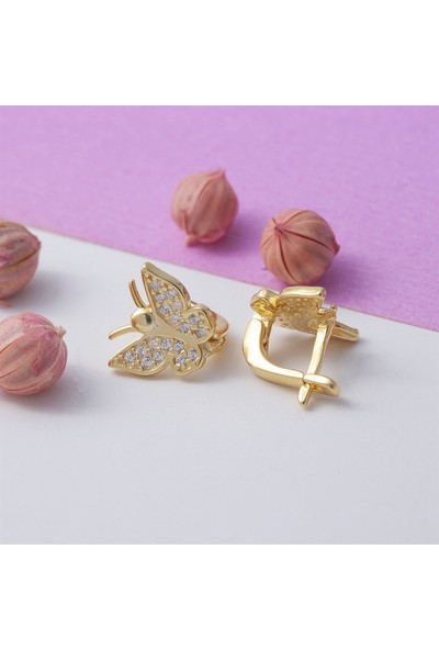 Yantra Silver Zirkon Taşlı Kelebek Çocuk Gümüş Küpesi Yantra Silver Zirkon Taşlı Kelebek Çocuk Gümüş Küpesi