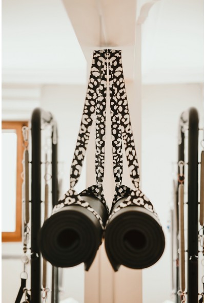 Desenli Ayarlanabilir Yoga Fitness Pilates Egzersiz Minder Mat Taşıma Askısı Siyah Beyaz