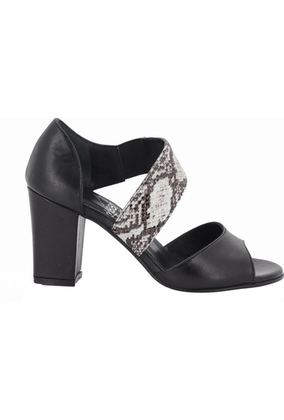 Hobby Siyah Deri Topuklu Kadın Ayakkabı LP0220