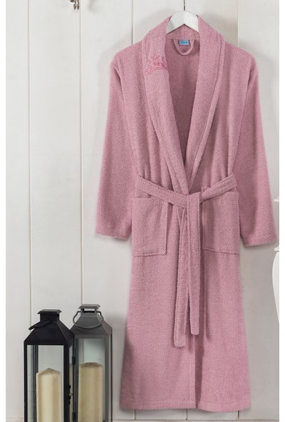 Nevresimev Taç Serisi Nakışlı 3 Parça Tek Kişilik Bornoz Seti Gülkurusu Nevresimev Taç Serisi Nakışlı 3 Parça Tek Kişilik Bornoz Seti Gülkurusu