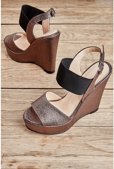 Bambi Bambi̇ Platin Kadın Açık Ayakkabı L0501419742