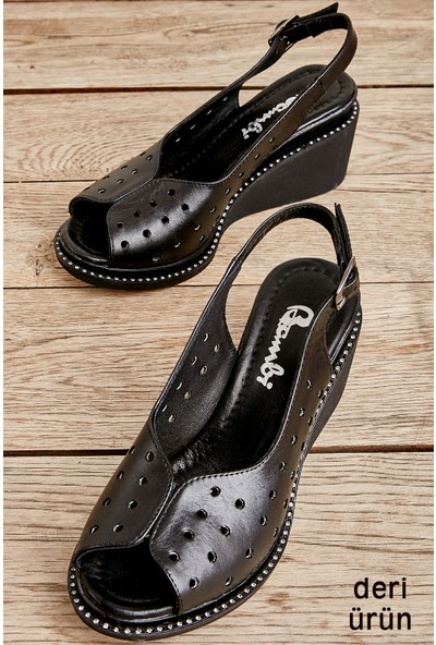 Bambi Bambi̇ Siyah Kadın Açık Ayakkabı L0501400603