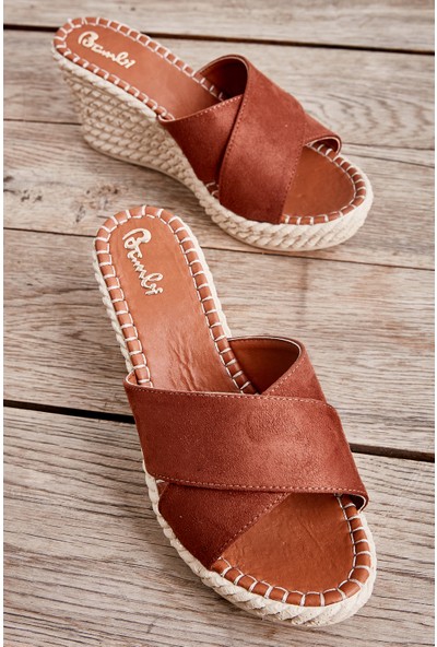 Bambi Taba Kadın Terlik