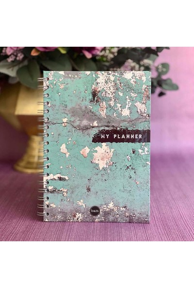 Patladı Gitti Darmaduman Tasarımlı Spiralli Sticker'lı Tarihsiz Konuşan Ajanda Haftalık Planlayıcı Defter Patladı Gitti Darmaduman Tasarımlı Spiralli Sticker'lı Tarihsiz Konuşan Ajanda Haftalık Planlayıcı Defter