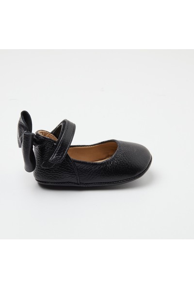 Wolke Baby Siyah Deri Kurdeleli Babet Wolke Baby Siyah Deri Kurdeleli Babet