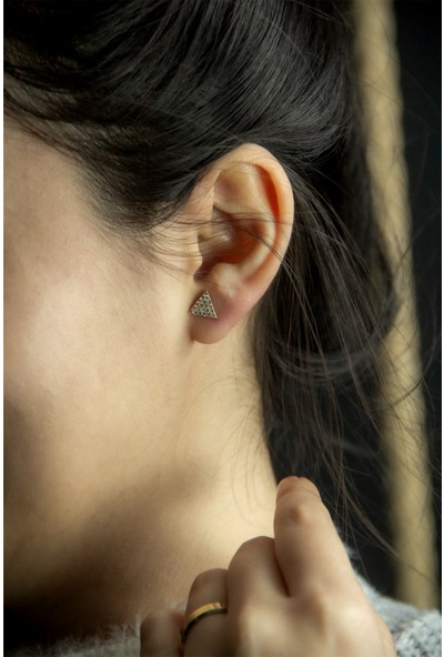 Baysal Kuyumculuk Zirkon Taşlı Küpe Baysal Kuyumculuk Zirkon Taşlı Küpe