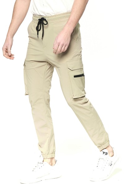 Paraşüt Kumaş Yandan Cepli Pacası Lastikli Erkek Pantolon Paraşüt Kumaş Yandan Cepli Pacası Lastikli Erkek Pantolon
