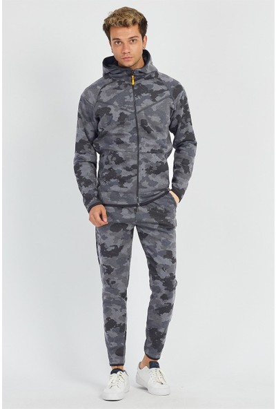 KREPP Tam Fermuarlı Kapüşonlu Kamuflaj Eşofman Takımı 106 KREPP Tam Fermuarlı Kapüşonlu Kamuflaj Eşofman Takımı 106
