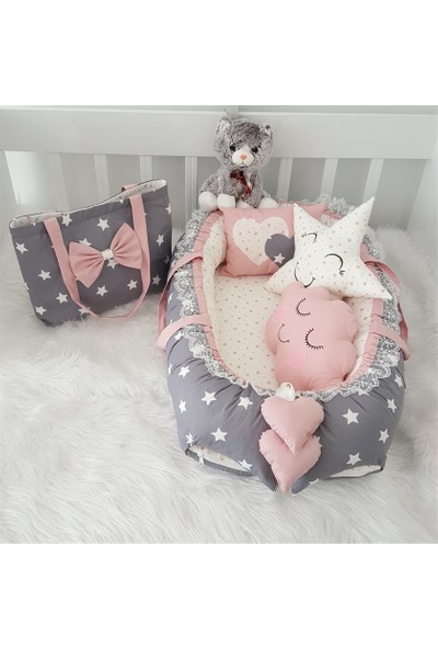 Jaju Baby Pudra Yıldız Çanta ve Babynest 5 Parça Set Jaju Baby Pudra Yıldız Çanta ve Babynest 5 Parça Set