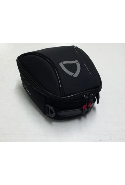 Dot Cycle Depo Üstü Suya Dayanıklı Mıknatıslı Askı Kayışlı Motosiklet Çantası Dot Cycle Depo Üstü Suya Dayanıklı Mıknatıslı Askı Kayışlı Motosiklet Çantası