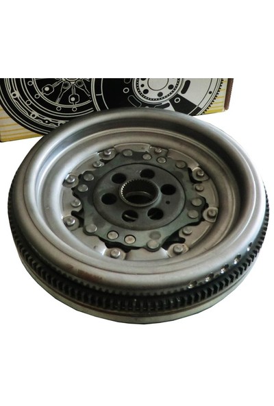 LUK VOLKSWAGEN PASSAT Volant 2004 - 2011 (036105266C) LUK VOLKSWAGEN PASSAT Volant 2004 - 2011 (036105266C)