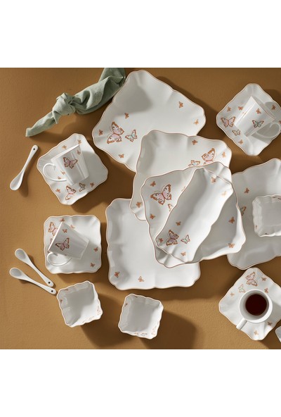 Karaca Vanity 32 Parça 6 Kişilik Kahvaltı Takımı Kare Karaca Vanity 32 Parça 6 Kişilik Kahvaltı Takımı Kare