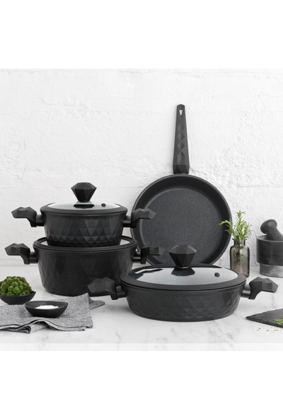 Karaca Bio Diamond 7 Parça Tencere Seti Karaca Bio Diamond 7 Parça Tencere Seti