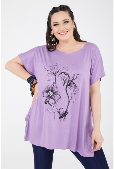 Siyezen Büyük Beden Lila Salaş Baskılı Penye T-Shirt Siyezen Büyük Beden Lila Salaş Baskılı Penye T-Shirt