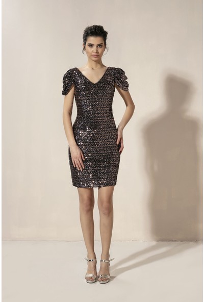 Maxxe Kısa Kol Degajeli Elbise Maxxe Kısa Kol Degajeli Elbise