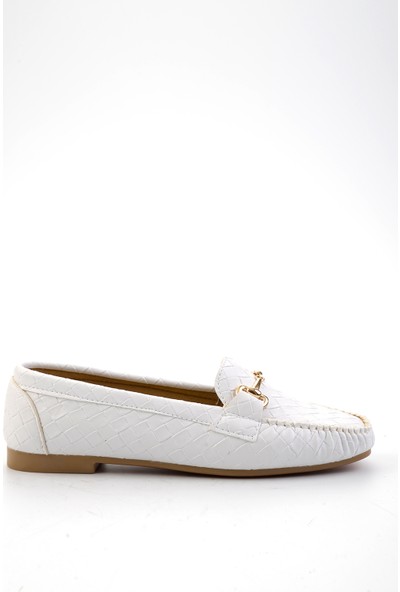 Bambi Beyaz Örgü Kadın Loafer K01542030710