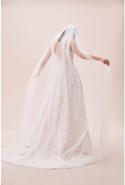 OLEG CASSINI TR Tül Kumaştan Uzun Sade Gelin Duvağı