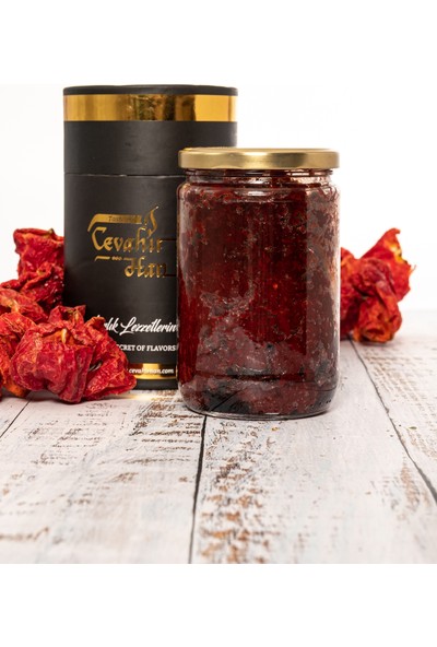 Taste of Cevahir Ev Yapımı Domates Salçası (Güneşte Kurutulmuş) 690 gr Taste of Cevahir Ev Yapımı Domates Salçası (Güneşte Kurutulmuş) 690 gr