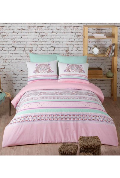 Majoli Çift Kişilik 4 Mevsim Nevresim Takımı - Pembe Majoli Çift Kişilik 4 Mevsim Nevresim Takımı - Pembe