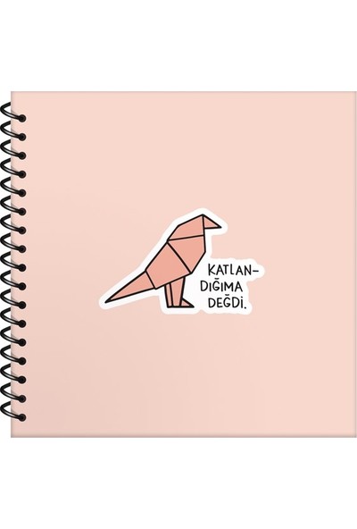 Hisli Şeyler Çizgili Defter 16 x 15 cm Katlandığıma Değdi Hisli Şeyler Çizgili Defter 16 x 15 cm Katlandığıma Değdi
