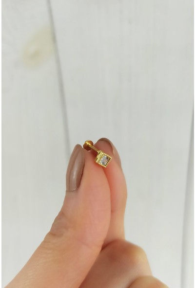 ÇLK Accessories 316 L Cerrahi Çelik Taşlı Kare Figür Piercing TRPIERCING053 P32003
