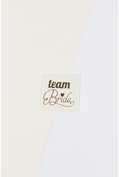 Yapıştırmalı Dövme Team Bride Yazılı Kalpli Yapıştırmalı Dövme Team Bride Yazılı Kalpli