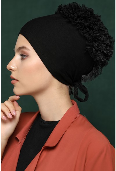 Sahra Şal Dünyasi Fırfırlı Bone