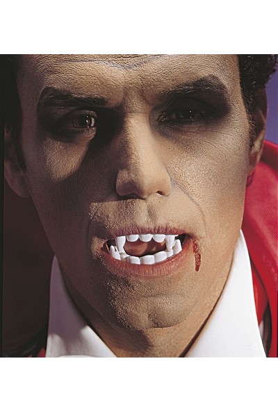 Parti Dünyası Vampir Dişi