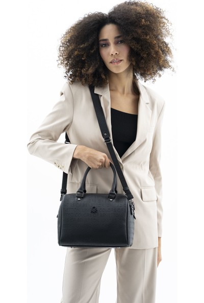 Benetton Kadın Kol Çantası Siyah BNT455