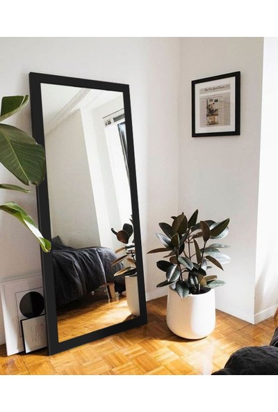 Hüma's 150 x 58 cm Siyah Ahşap Dekoratif Retro Boy ve Duvar Aynası Hüma's 150 x 58 cm Siyah Ahşap Dekoratif Retro Boy ve Duvar Aynası