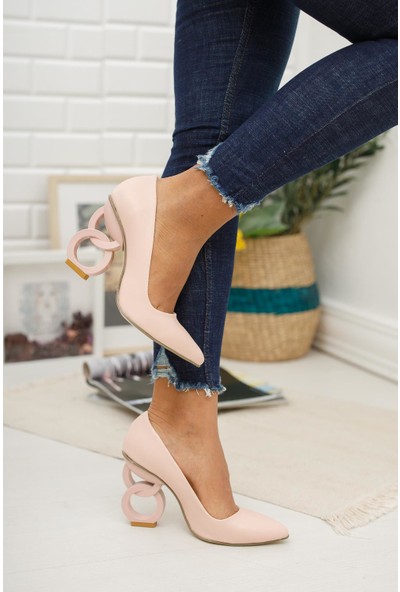 Moda Değirmeni Kadın Klasik Topuklu Ayakkabı MD1048-119-0001 Moda Değirmeni Kadın Klasik Topuklu Ayakkabı MD1048-119-0001