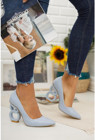 Moda Değirmeni Kadın Klasik Topuklu Ayakkabı MD1048-119-0001 Moda Değirmeni Kadın Klasik Topuklu Ayakkabı MD1048-119-0001