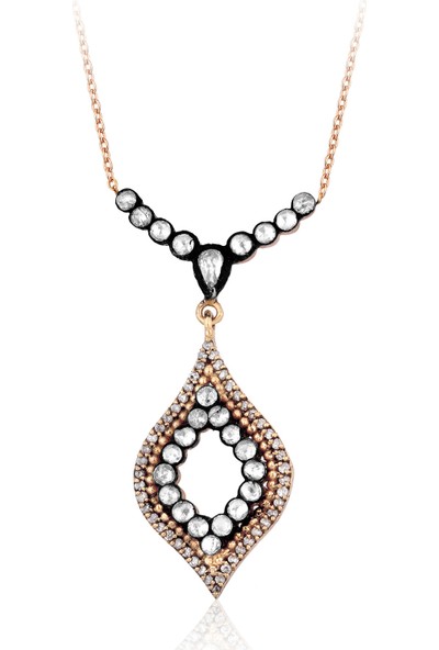 Emel Pırlanta 0.65 ct Elmas Kolye Emel Pırlanta 0.65 ct Elmas Kolye