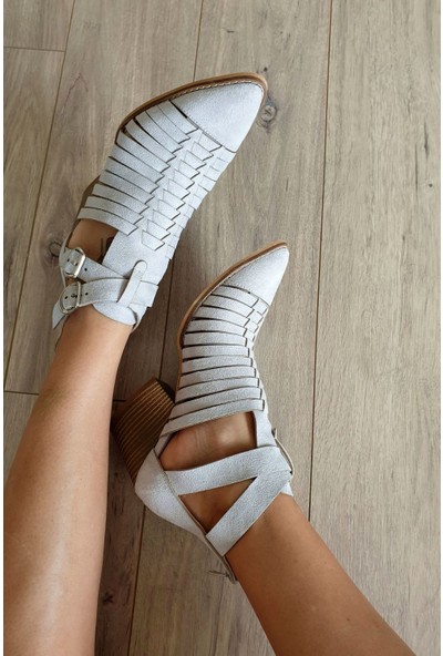 Topukla Kadın Yazlık Bot 019 1007
