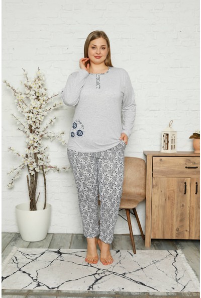 AKASYA Kadın Süprem Uzun Kollu Cepli ve Yaka Düğmeli Battal Beden Pijama Takım 1745 AKASYA Kadın Süprem Uzun Kollu Cepli ve Yaka Düğmeli Battal Beden Pijama Takım 1745